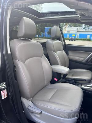 Melns Subaru Forester 2015 Rīga, ar dzinēja tilpumu 2.50 L un nobraukumu 218 tūkst. km par 9800 €, foto 16 vietnē AUTOMOTO.COM.LV