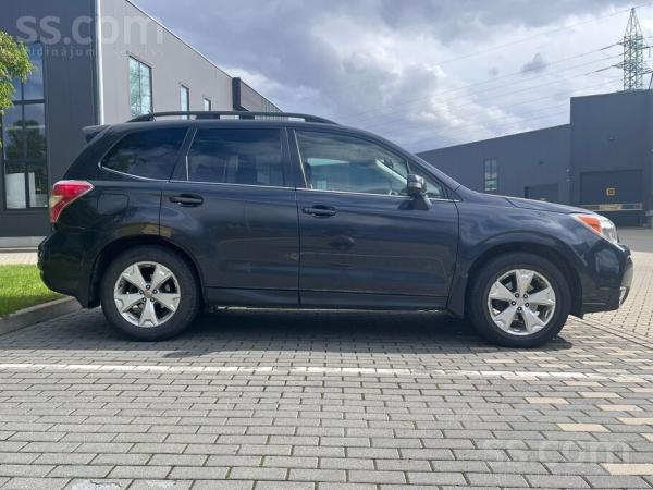 Black Subaru Forester 2015 in Riga, with an engine capacity of 2.50 L and mileage of 218 thousand km for 9800 €, photo 3 on AUTOMOTO.COM.LV