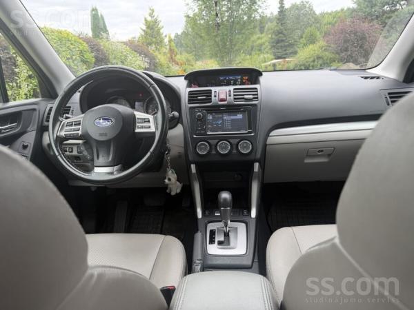 Melns Subaru Forester 2015 Rīga, ar dzinēja tilpumu 2.50 L un nobraukumu 218 tūkst. km par 9500 €, foto 9 vietnē AUTOMOTO.COM.LV