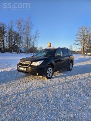 Black Subaru Forester 2015 in Cesis, with an engine capacity of 2.00 L and mileage of 218 thousand km for 11800 €, photo  on AUTOMOTO.COM.LV