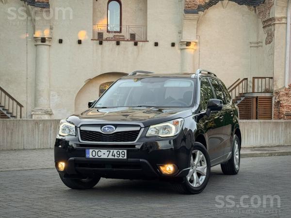 Black Subaru Forester 2015 in Jelgava, with an engine capacity of 2.00 L and mileage of 230 thousand km for 9590 €, photo 5 on AUTOMOTO.COM.LV