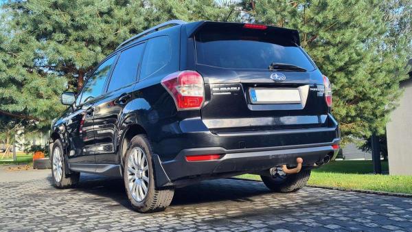 Black Subaru Forester 2015 in Vilnius, with an engine capacity of 2.00 L and mileage of 231 thousand km for 7900 €, photo 8 on AUTOMOTO.COM.LV