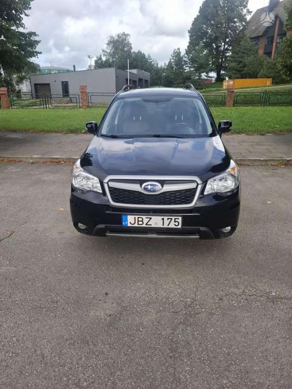 Субару Форестер 2015 в Клайпеда на AUTOMOTO.COM.LV Черный Субару Форестер 2015 в Клайпеда, объемом двигателя 2.50 л и пробегом 196 тыс. км за 8500 €, фото 3 на AUTOMOTO.COM.LV