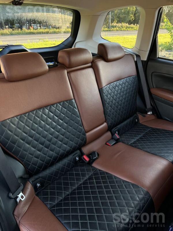 Melns Subaru Forester 2016 Rīga, ar dzinēja tilpumu 2.00 L un nobraukumu 199 tūkst. km par 10100 €, foto 7 vietnē AUTOMOTO.COM.LV