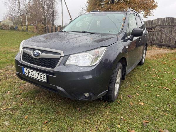 Melns Subaru Forester 2016 Plungė, ar dzinēja tilpumu 2.00 L un nobraukumu 160 tūkst. km par 7300 €, foto 1 vietnē AUTOMOTO.COM.LV