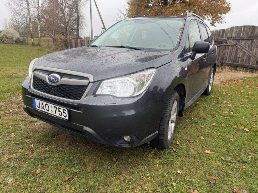 Melns Subaru Forester 2016 Plungė, ar dzinēja tilpumu 2.00 L un nobraukumu 160 tūkst. km par 7300 €, foto 1 vietnē AUTOMOTO.COM.LV