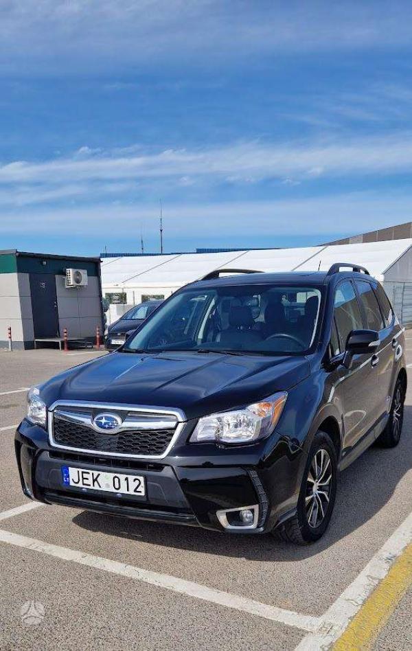 Subaru Forester 2016 in Kaunas on AUTOMOTO.COM.LV Black Subaru Forester 2016 in Kaunas, with an engine capacity of 2.50 L and mileage of 134 thousand km for 12800 €, photo 5 on AUTOMOTO.COM.LV