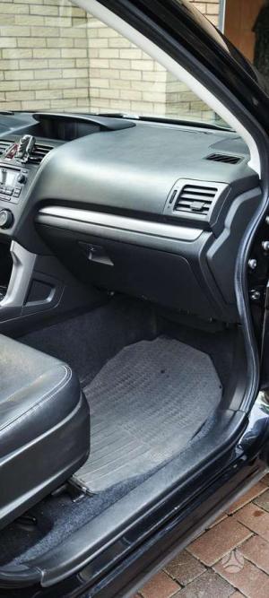 Black Subaru Forester 2016 in Kaunas, with an engine capacity of 2.50 L and mileage of 134 thousand km for 12800 €, photo 12 on AUTOMOTO.COM.LV