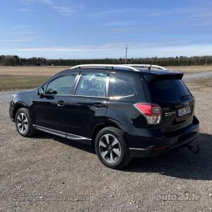 Melns Subaru Forester 2017 Tallina, ar dzinēja tilpumu 2.00 L un nobraukumu 148 tūkst. km par 10000 €, foto 4 vietnē AUTOMOTO.COM.LV