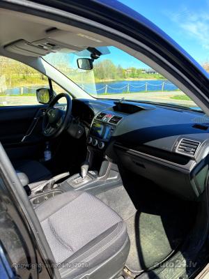 Melns Subaru Forester 2017 Tallina, ar dzinēja tilpumu 2.00 L un nobraukumu 141 tūkst. km par 14900 €, foto 14 vietnē AUTOMOTO.COM.LV