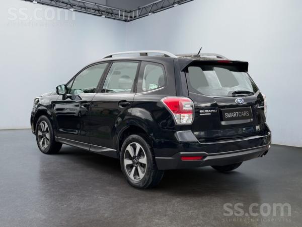 Subaru Forester 2017 Rīga vietnē Melns Subaru Forester 2017 Rīga, ar dzinēja tilpumu 2.00 L un nobraukumu 190 tūkst. km par 11740 €, foto 4 vietnē AUTOMOTO.COM.LV