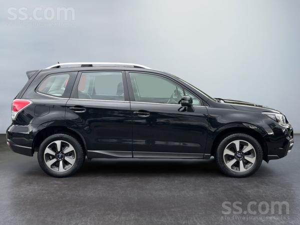 Subaru Forester 2017 Rīga vietnē Melns Subaru Forester 2017 Rīga, ar dzinēja tilpumu 2.00 L un nobraukumu 190 tūkst. km par 11740 €, foto 7 vietnē AUTOMOTO.COM.LV