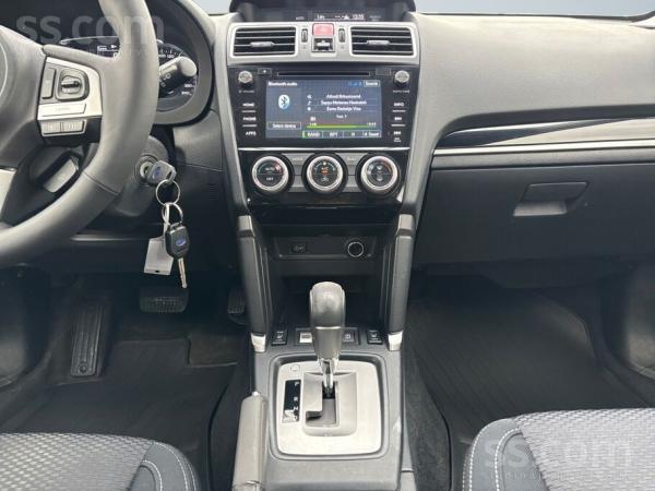 Subaru Forester 2017 Rīga vietnē Melns Subaru Forester 2017 Rīga, ar dzinēja tilpumu 2.00 L un nobraukumu 190 tūkst. km par 11740 €, foto 11 vietnē AUTOMOTO.COM.LV