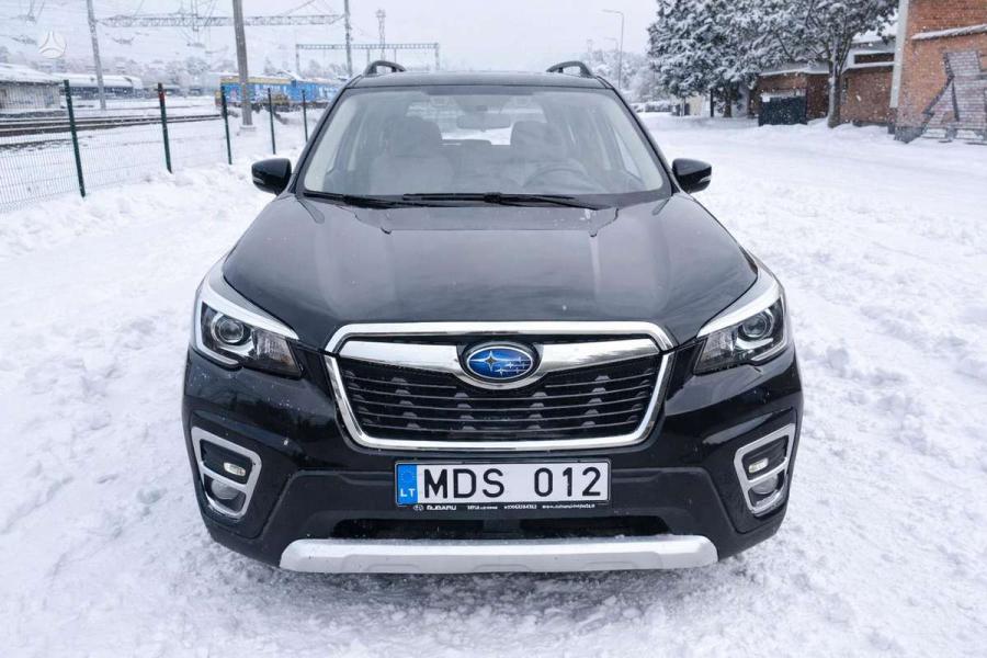Melns Subaru Forester 2019 Šauļi, ar dzinēja tilpumu 2.50 L un nobraukumu 239 tūkst. km par 12500 €, foto 2 vietnē AUTOMOTO.COM.LV