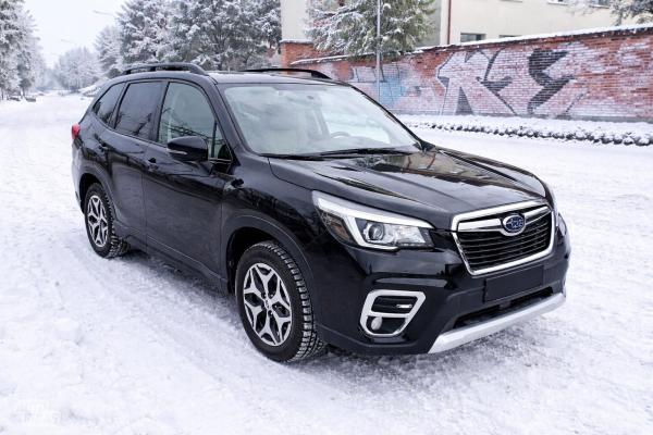 Melns Subaru Forester 2019 Šauļi, ar dzinēja tilpumu 2.50 L un nobraukumu 239 tūkst. km par 12500 €, foto 3 vietnē AUTOMOTO.COM.LV