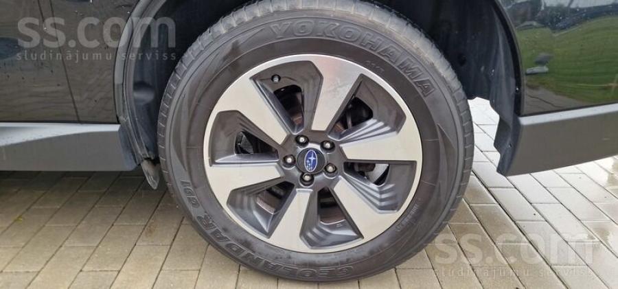 Black Subaru Forester 2019 in Riga, with an engine capacity of 2.00 L and mileage of 63 thousand km for 14100 €, photo 22 on AUTOMOTO.COM.LV