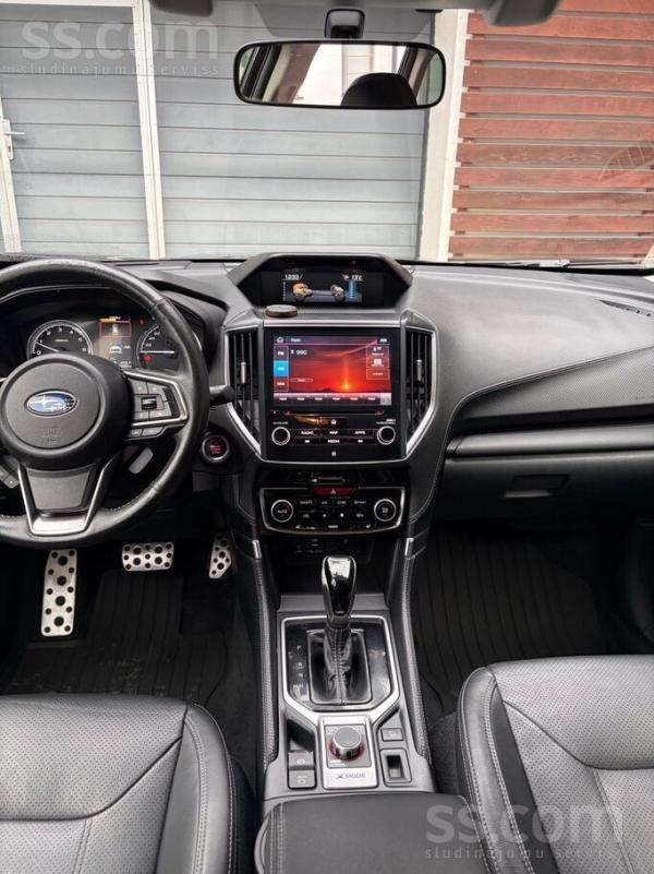 Melns Subaru Forester 2020 Rīga, ar dzinēja tilpumu 2.00 L un nobraukumu 167 tūkst. km par 17000 €, foto 5 vietnē AUTOMOTO.COM.LV