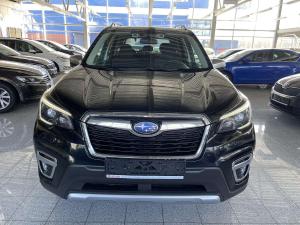 Black Subaru Forester 2021 in Klaipeda, with an engine capacity of 2.00 L and mileage of 193 thousand km for 20956 €, photo 2 on AUTOMOTO.COM.LV