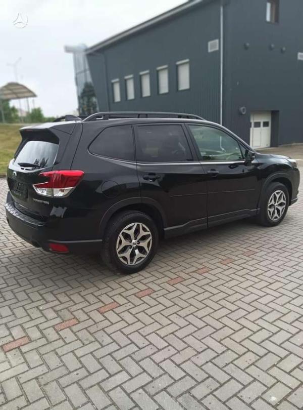 Black Subaru Forester 2024 in Radviliskis, with an engine capacity of 2.50 L and mileage of 21 thousand km for 19800 €, photo 9 on AUTOMOTO.COM.LV
