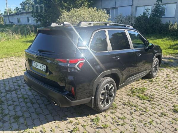 Melns Subaru Forester 2025 Ogre, ar dzinēja tilpumu 2.50 L un nobraukumu 5 tūkst. km par 29300 €, foto 3 vietnē AUTOMOTO.COM.LV