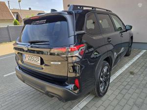 Melns Subaru Forester 2025 Utena, ar dzinēja tilpumu 2.00 L un nobraukumu 6 tūkst. km par 29000 €, foto 18 vietnē AUTOMOTO.COM.LV
