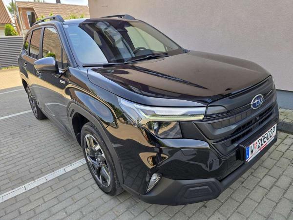 Black Subaru Forester 2025 in Utena, with an engine capacity of 2.00 L and mileage of 6 thousand km for 26500 €, photo 6 on AUTOMOTO.COM.LV