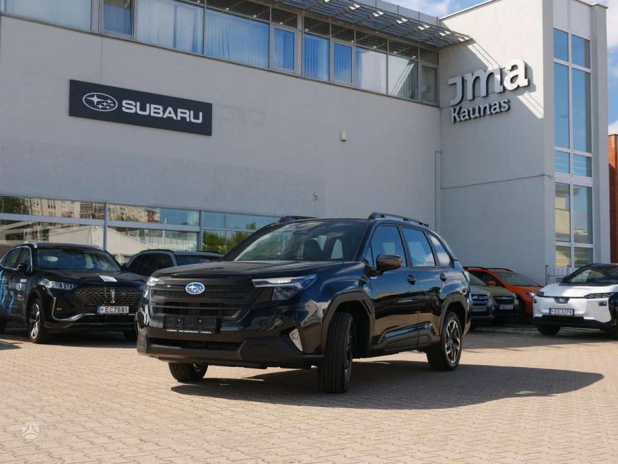 Black Subaru Forester 2026 in Kaunas, with an engine capacity of 2.00 L and mileage of 0 thousand km for 35900 €, photo 1 on AUTOMOTO.COM.LV