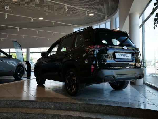 Black Subaru Forester 2026 in Kaunas, with an engine capacity of 2.00 L and mileage of 0 thousand km for 35900 €, photo 4 on AUTOMOTO.COM.LV