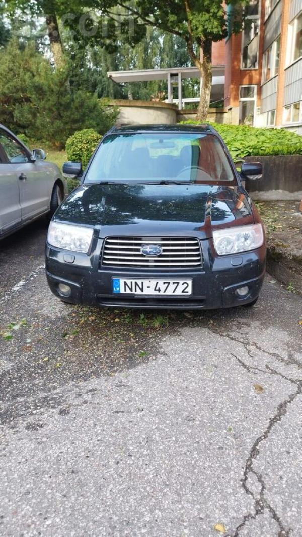 Melns Subaru Forester 2007 Rīga, ar dzinēja tilpumu 2.00 L un nobraukumu 323 tūkst. km par 400 €, foto 2 vietnē AUTOMOTO.COM.LV