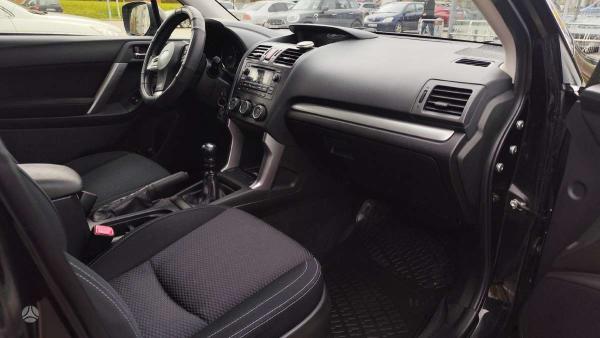 Black Subaru Forester 2014 in Vilnius, with an engine capacity of 2.00 L and mileage of 156 thousand km for 7800 €, photo 11 on AUTOMOTO.COM.LV