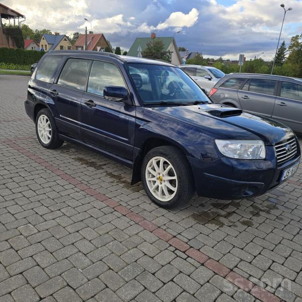 Melns Subaru Forester 2008 Cēsis, ar dzinēja tilpumu 2.00 L un nobraukumu 543 tūkst. km par 850 €, foto 3 vietnē AUTOMOTO.COM.LV