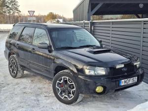 Melns Subaru Forester 2004 Šilutė, ar dzinēja tilpumu 2.50 L un nobraukumu 290 tūkst. km par 3750 €, foto  vietnē AUTOMOTO.COM.LV