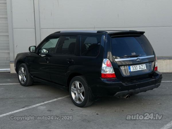 Melns Subaru Forester 2006 Tartu, ar dzinēja tilpumu 2.50 L un nobraukumu 260 tūkst. km par 3500 €, foto 4 vietnē AUTOMOTO.COM.LV