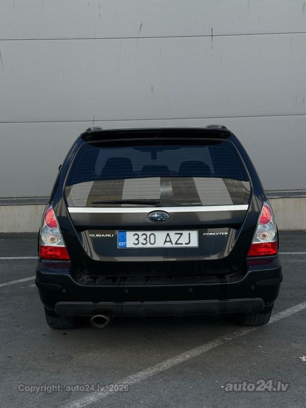 Melns Subaru Forester 2006 Tartu, ar dzinēja tilpumu 2.50 L un nobraukumu 260 tūkst. km par 3500 €, foto 5 vietnē AUTOMOTO.COM.LV