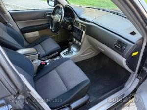 Black Subaru Forester 2006 in Tartu, with an engine capacity of 2.50 L and mileage of 260 thousand km for 3500 €, photo 9 on AUTOMOTO.COM.LV
