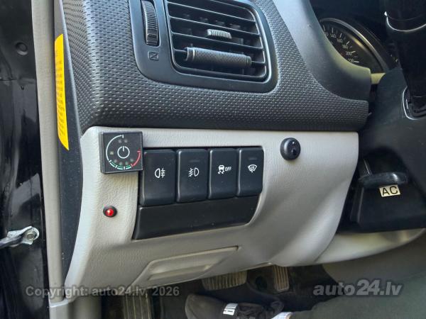 Melns Subaru Forester 2006 Tartu, ar dzinēja tilpumu 2.50 L un nobraukumu 260 tūkst. km par 3500 €, foto 10 vietnē AUTOMOTO.COM.LV