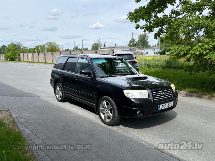 Black Subaru Forester 2006 in Tartu, with an engine capacity of 2.50 L and mileage of 260 thousand km for 2200 €, photo 4 on AUTOMOTO.COM.LV