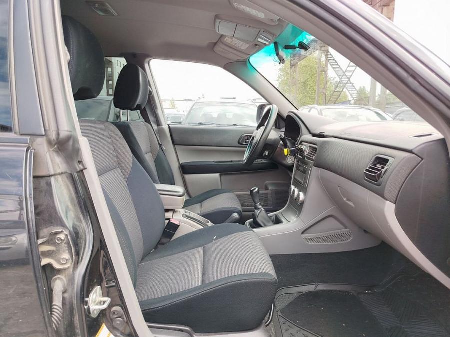 Melns Subaru Forester 2006 Tallina, ar dzinēja tilpumu 2.00 L un nobraukumu 159 tūkst. km par 999 €, foto 14 vietnē AUTOMOTO.COM.LV