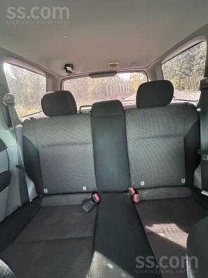 Black Subaru Forester 2006 in Riga, with an engine capacity of 2.00 L and mileage of 385 thousand km for 1650 €, photo 11 on AUTOMOTO.COM.LV