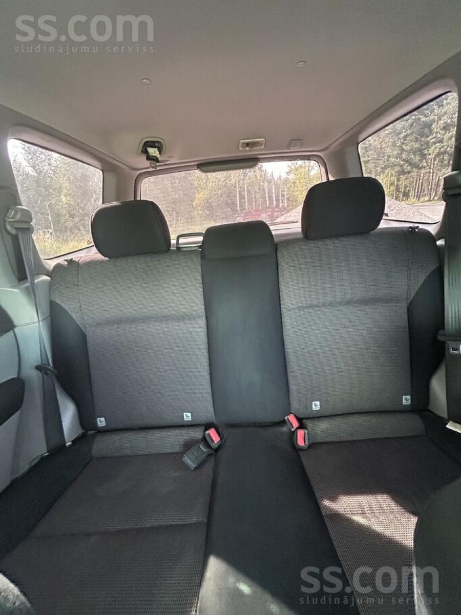 Black Subaru Forester 2006 in Riga, with an engine capacity of 2.00 L and mileage of 385 thousand km for 1650 €, photo 11 on AUTOMOTO.COM.LV