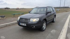 Black Subaru Forester 2007 in Jonava, with an engine capacity of 2.00 L and mileage of 234 thousand km for 3400 €, photo 2 on AUTOMOTO.COM.LV