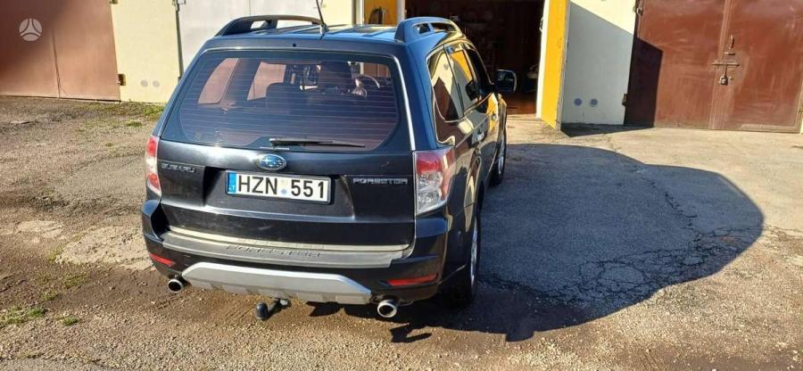 Melns Subaru Forester 2008 Pasvalys, ar dzinēja tilpumu 1.99 L un nobraukumu 370 tūkst. km par 4000 €, foto 5 vietnē AUTOMOTO.COM.LV