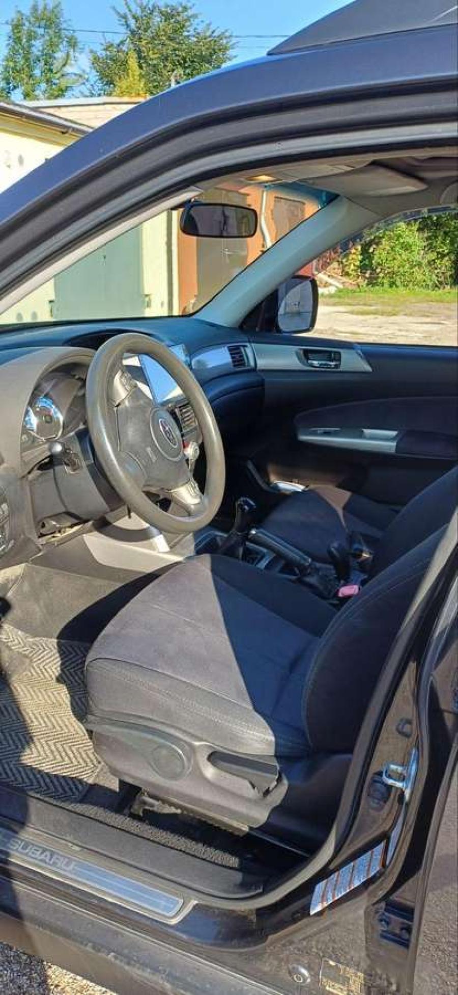 Melns Subaru Forester 2008 Pasvalys, ar dzinēja tilpumu 1.99 L un nobraukumu 370 tūkst. km par 4000 €, foto 7 vietnē AUTOMOTO.COM.LV