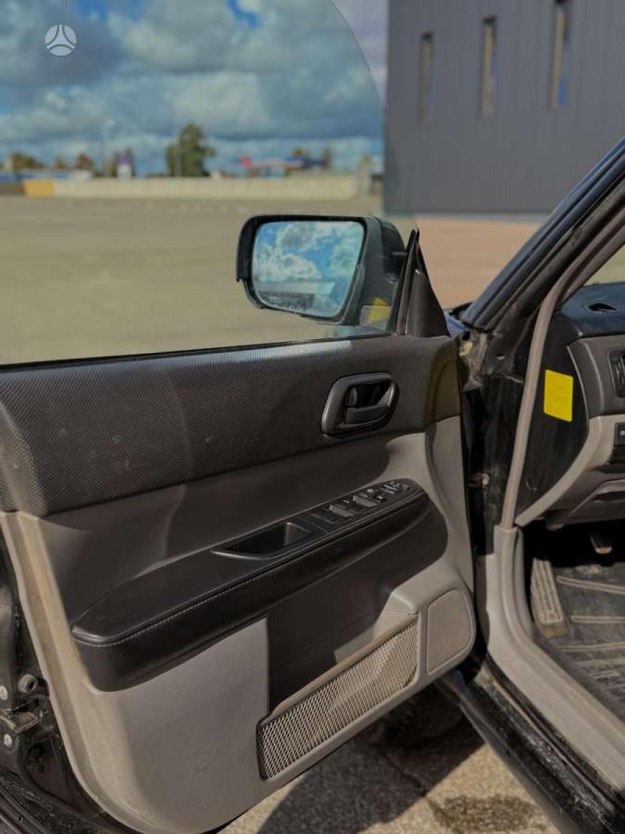 Melns Subaru Forester 2008 Mažeikiai, ar dzinēja tilpumu 2.00 L un nobraukumu 300 tūkst. km par 2900 €, foto 10 vietnē AUTOMOTO.COM.LV