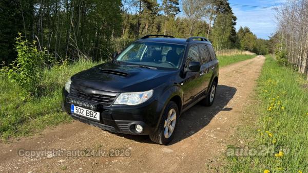 Melns Subaru Forester 2009 Tallina, ar dzinēja tilpumu 2.50 L un nobraukumu 263 tūkst. km par 4900 €, foto 2 vietnē AUTOMOTO.COM.LV