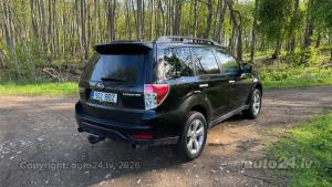 Melns Subaru Forester 2009 Tallina, ar dzinēja tilpumu 2.50 L un nobraukumu 263 tūkst. km par 4900 €, foto 4 vietnē AUTOMOTO.COM.LV
