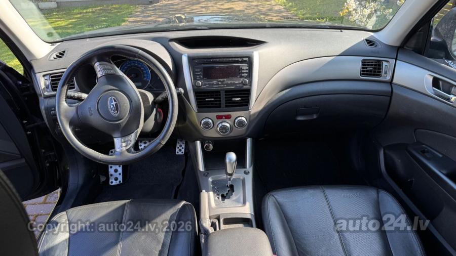 Melns Subaru Forester 2009 Tallina, ar dzinēja tilpumu 2.50 L un nobraukumu 263 tūkst. km par 4900 €, foto 10 vietnē AUTOMOTO.COM.LV