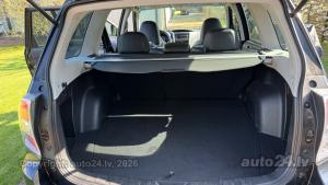 Melns Subaru Forester 2009 Tallina, ar dzinēja tilpumu 2.50 L un nobraukumu 263 tūkst. km par 4900 €, foto 13 vietnē AUTOMOTO.COM.LV
