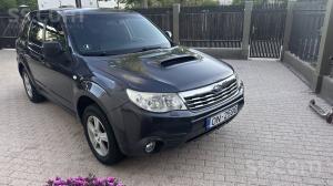 Melns Subaru Forester 2010 Jūrmala, ar dzinēja tilpumu 2.00 L un nobraukumu 270 tūkst. km par 4300 €, foto 12 vietnē AUTOMOTO.COM.LV