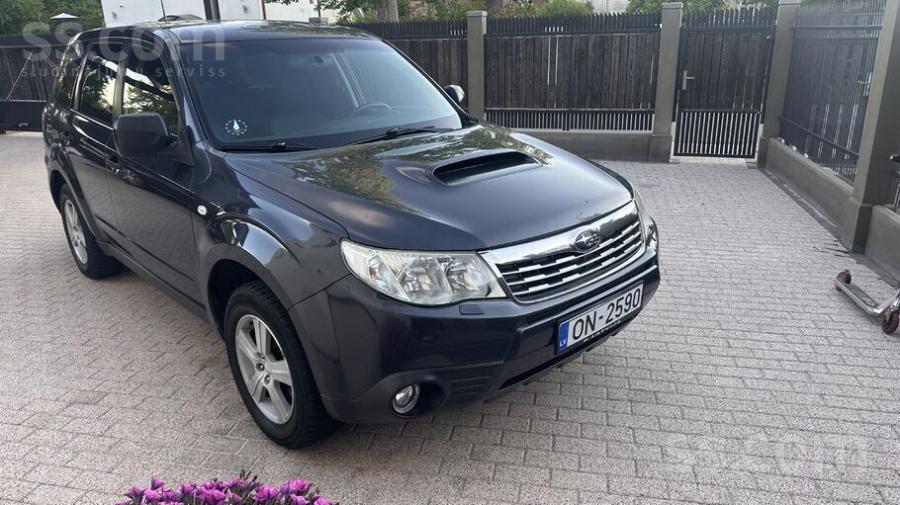 Melns Subaru Forester 2010 Jūrmala, ar dzinēja tilpumu 2.00 L un nobraukumu 270 tūkst. km par 4300 €, foto 12 vietnē AUTOMOTO.COM.LV